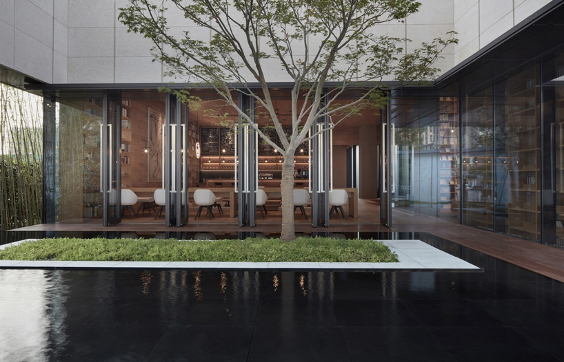 beijing fenghemuchen space design builds yue library as wooden forest ...