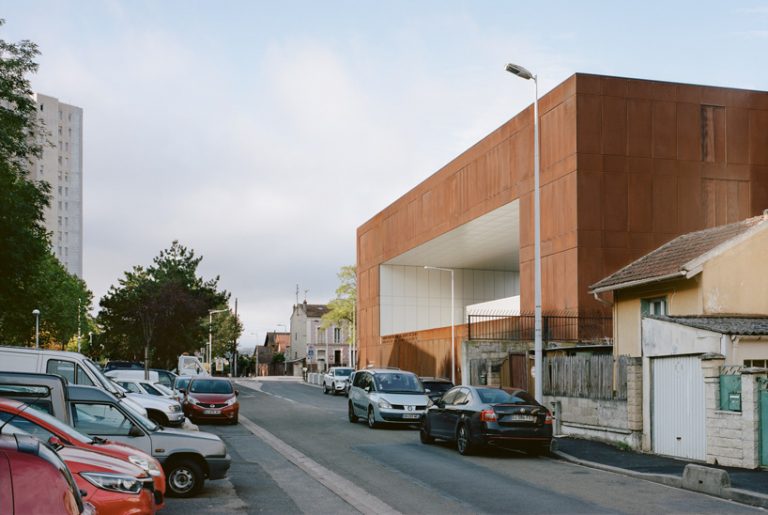LAN completes monolithic minimum security prison in nanterre, france