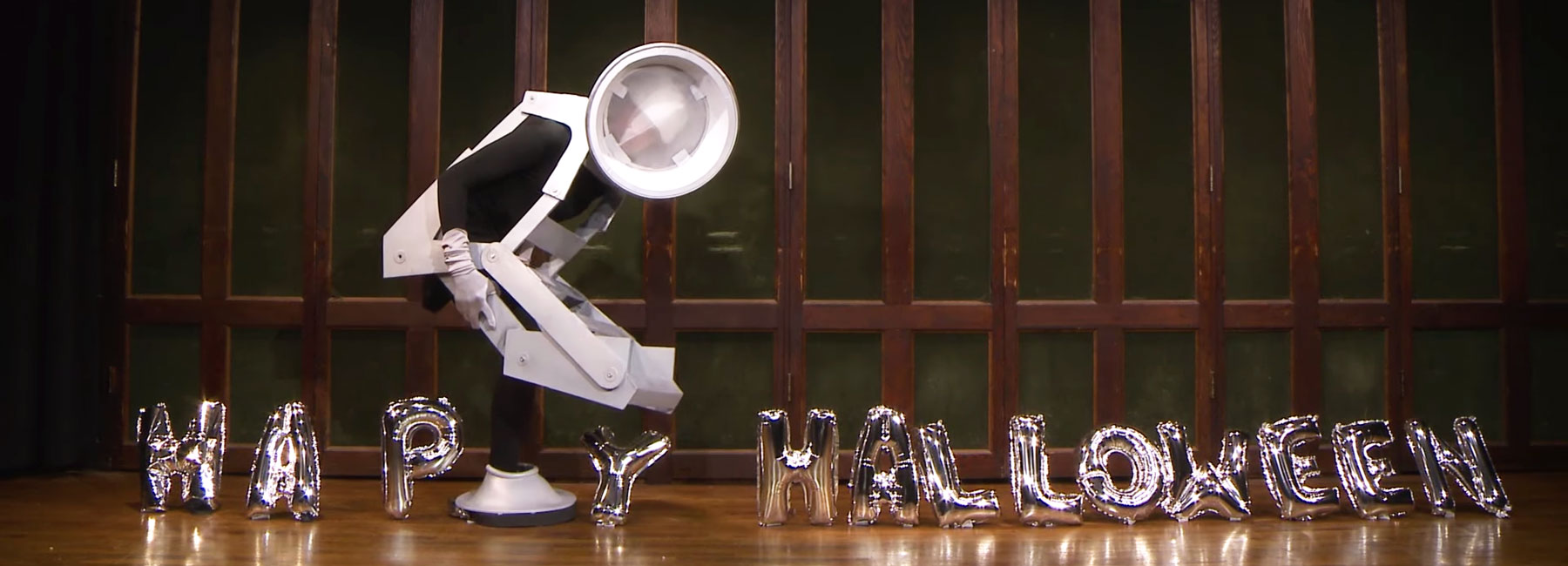 josh sundquist makes the perfect halloween costumes for his disability