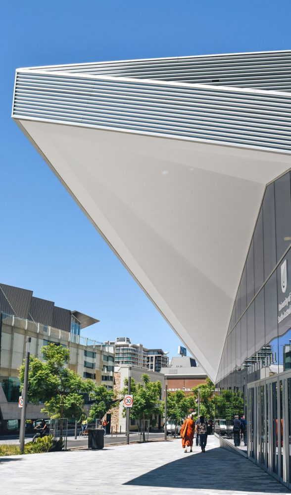 snøhetta, JPE + jam factory design sports facility for university in ...