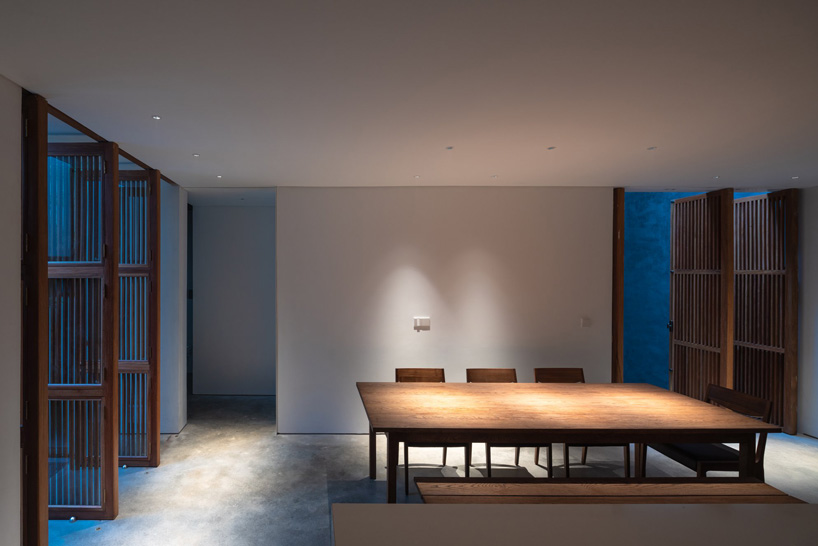 AHL encloses the living areas + courtyards of 8x24 house in vietnam ...