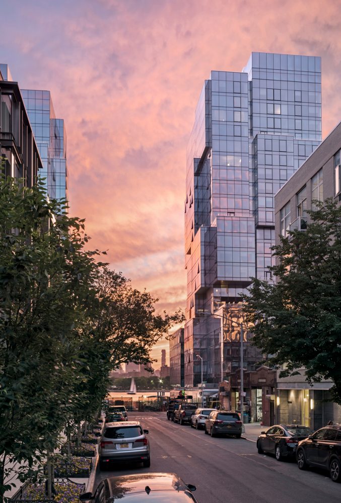 ODA completes clustered 'tower 1' along brooklyn waterfront at 420 kent