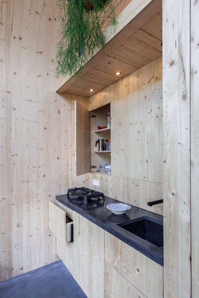 the indigo cabins by woonpioniers are modular, mass-customizable, and ...