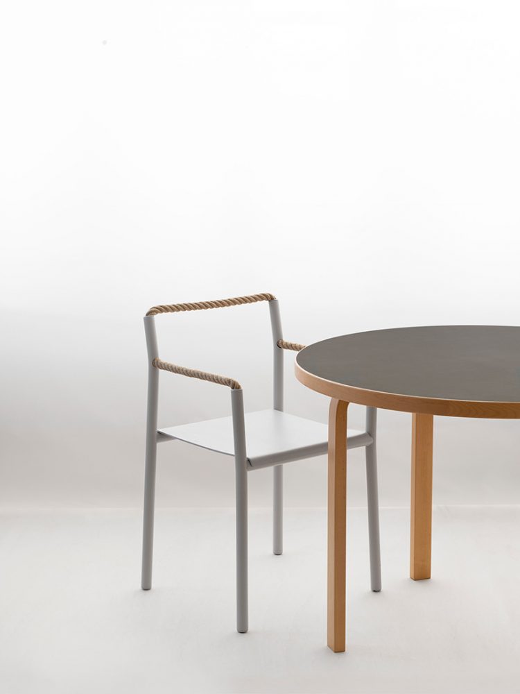 ronan & erwan bouroullec's rope chair for artek encourages creativity ...