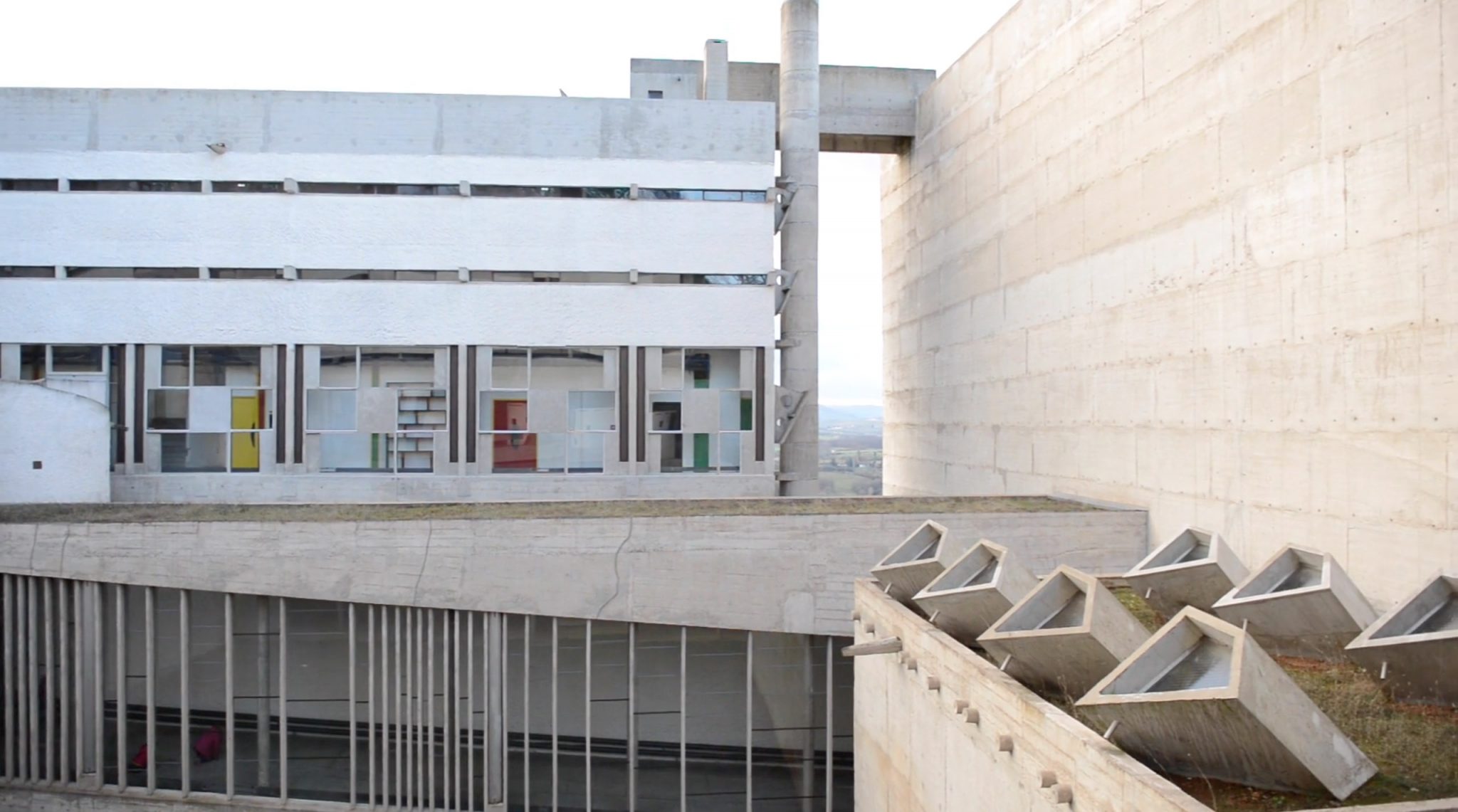virtually tour le corbusier’s la tourette in this delightful video by ...