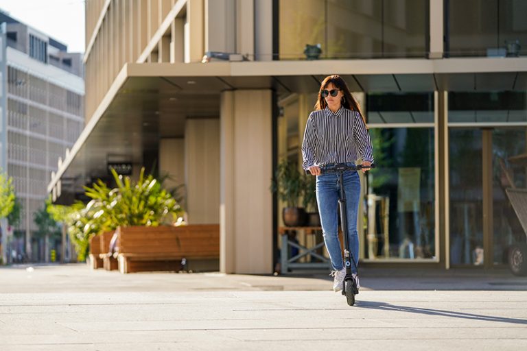 foldable micro explorer e-scooter can roll 3,100 miles per lifespan