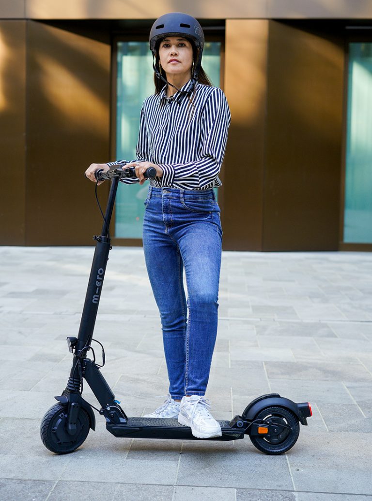 foldable micro explorer e-scooter can roll 3,100 miles per lifespan