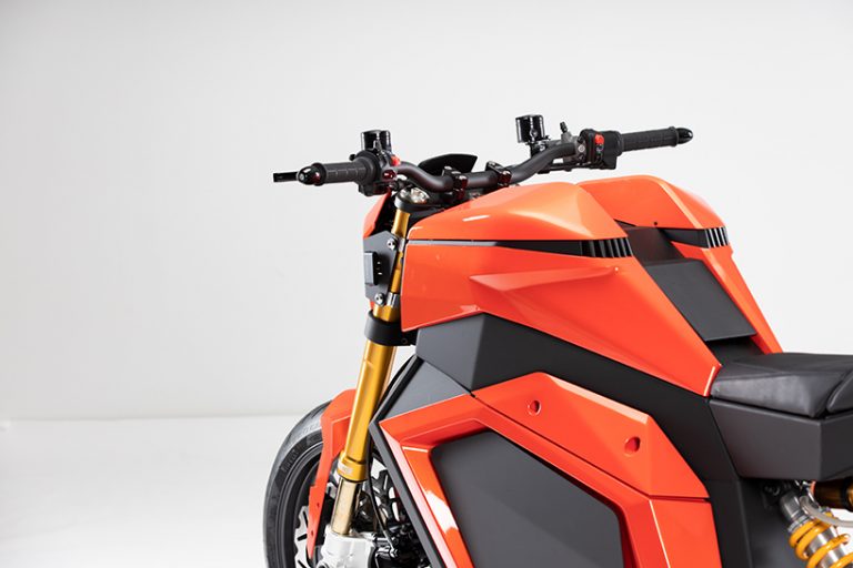 verge TS electric motorcycle runs with tron-like hubless rear wheel