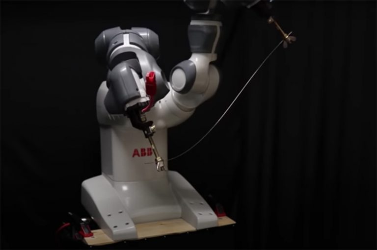 RoboCut, a robot that can sculpt styrofoam like an artist