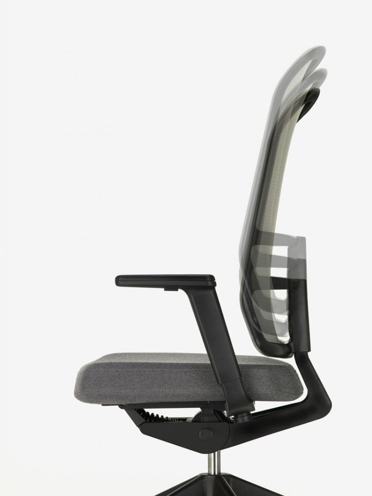 alberto meda's 'AM' chair for vitra is an economical tool for today's ...
