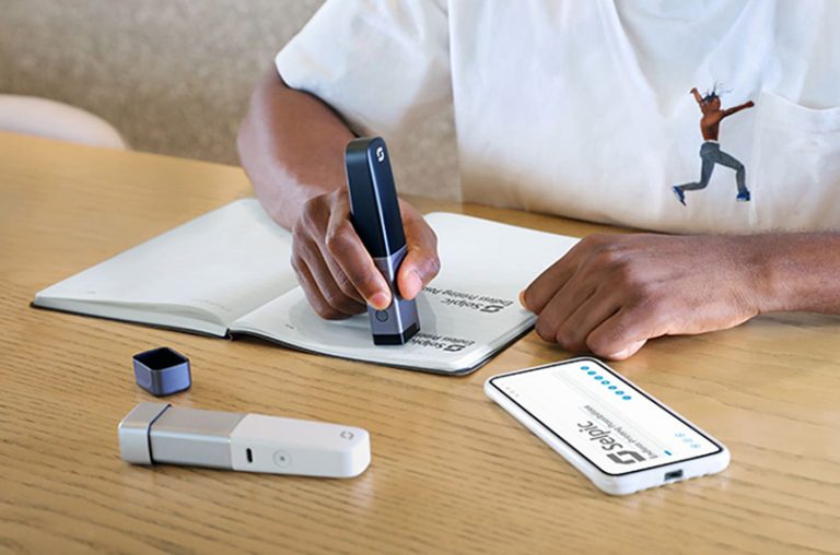 selpic P1 is the world’s smallest handheld printer