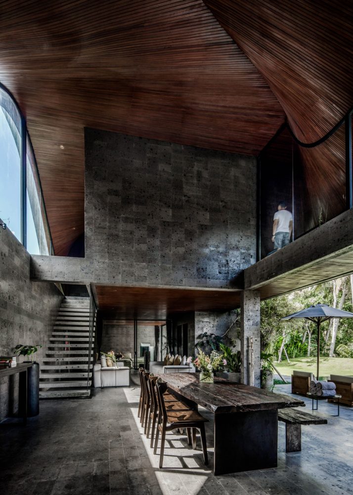 alexis dornier tops 'alpha house' in bali with sculptural, undulating roof