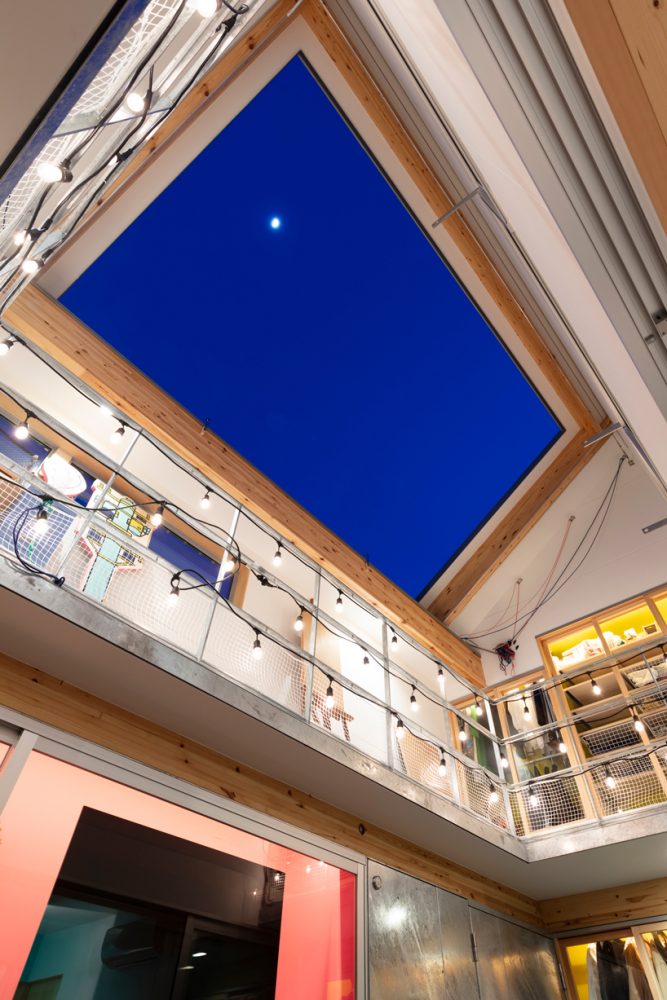 open sky house by YSAA exposes everyday life to nature in tokyo