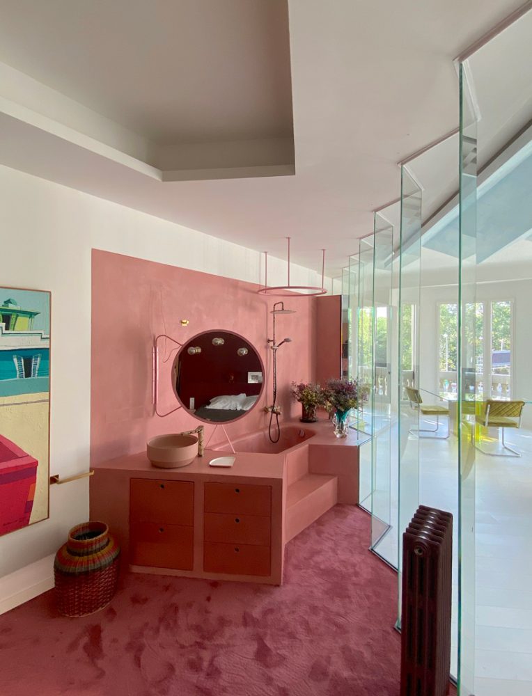 folded ceiling panel tops the 'vanity affair' apartment by fast&furious ...