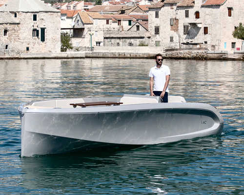 RAND redefines the motorboating experience with electric picnic series