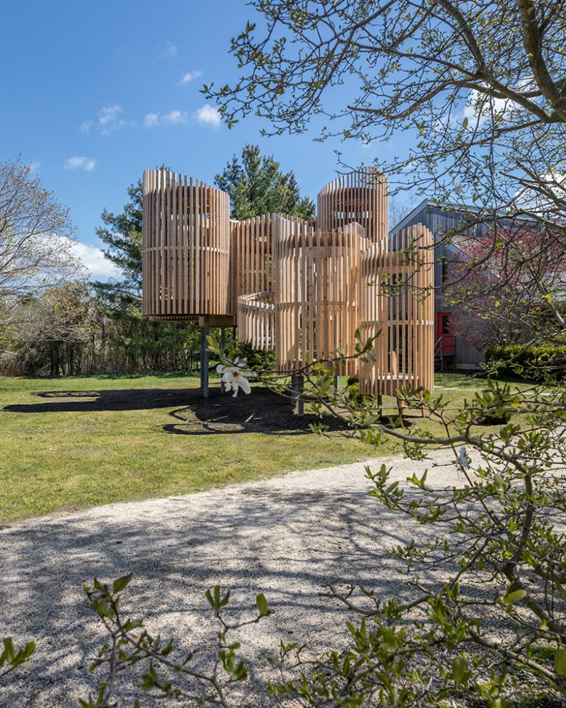 VSA playfully clusters its floating 'outside-in pavilion' in watermill ...