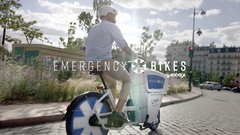 the emergency bike, a city-proof all-electric ambulance vehicle taking ...