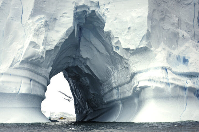 koichi takada completes iceberg inspired mixed-use building in sydney
