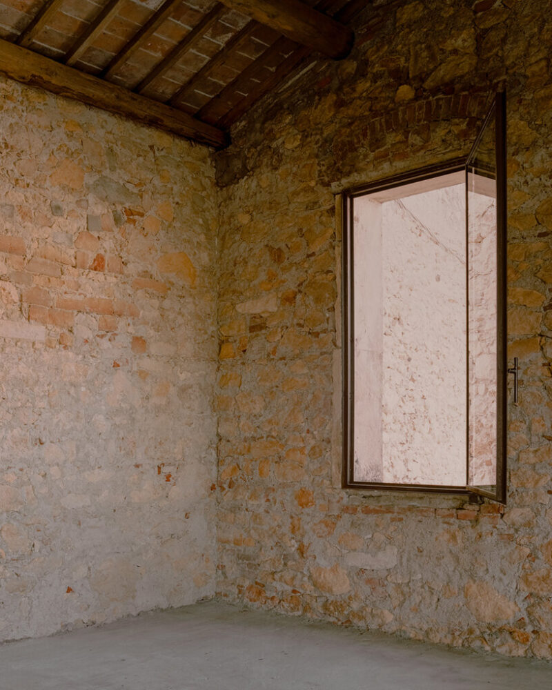 AMAA's 'pleonastic is fantastic' stair floats within a derelict ...