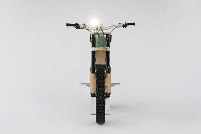 the CAKE kalk AP is a solar powered anti-poaching electric motorbike