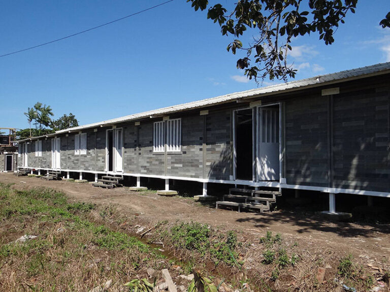 these houses by conceptos plásticos are built with blocks made from ...