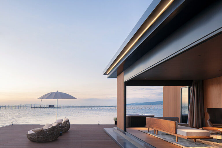 the 'hi sea floating hotel' offers remote residences off the coast of china