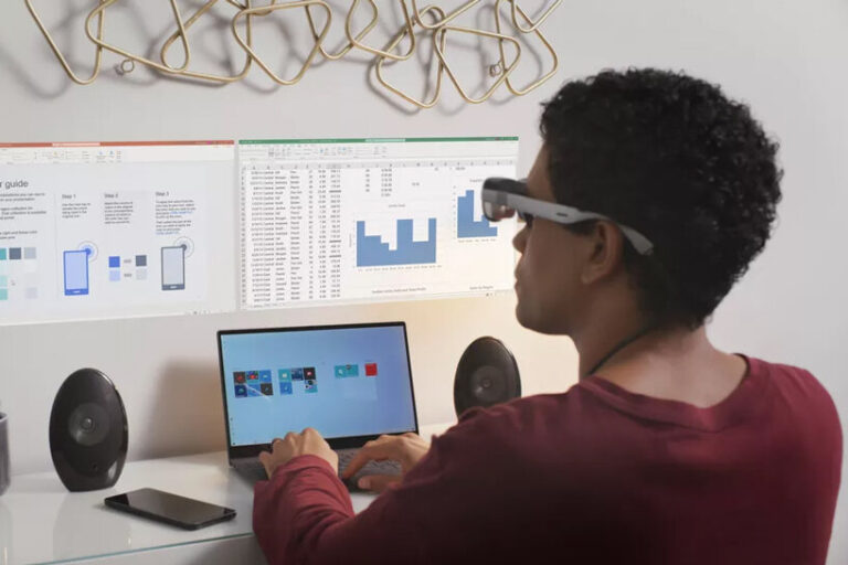 qualcomm's AR 'smart viewer' lets you free your desk with virtual screens
