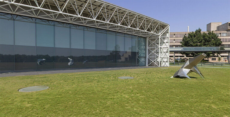 virtually tour 22 buildings in the UK by foster + partners