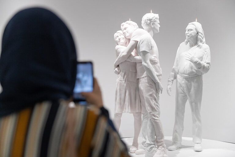 the noor riyadh light installation festival lights up the saudi capital