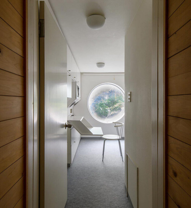 kisho kurokawa's metabolist 'capsule house K' from the 1970s to be ...