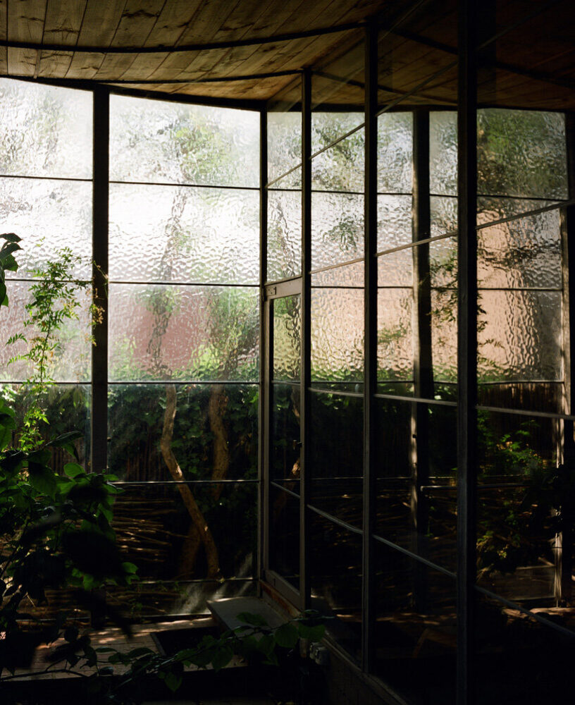 architectural photographers reimagine robin boyd's iconic modernist ...