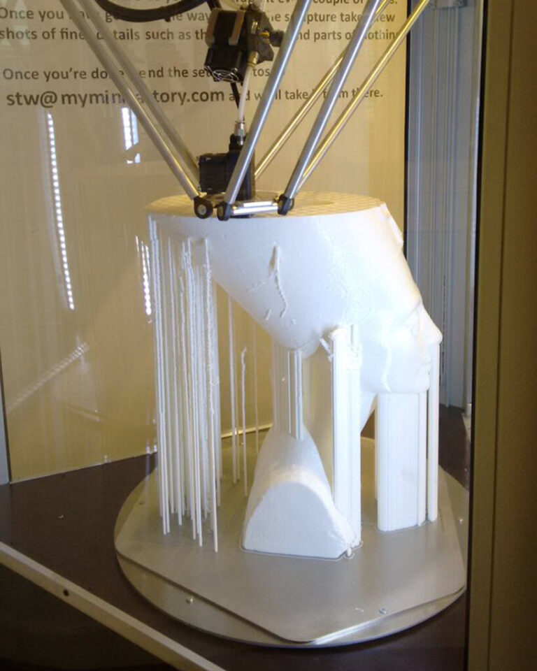 'scan the world' offers thousands of the most iconic artworks for 3D print