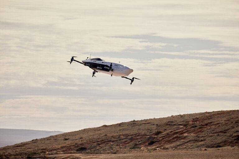 airspeeder, the world’s first flying racing car makes historic first ...