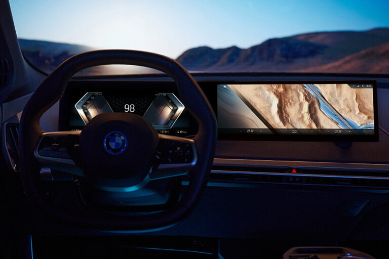 BMW iX debuts all-new intelligent, multisensorial idrive user experience