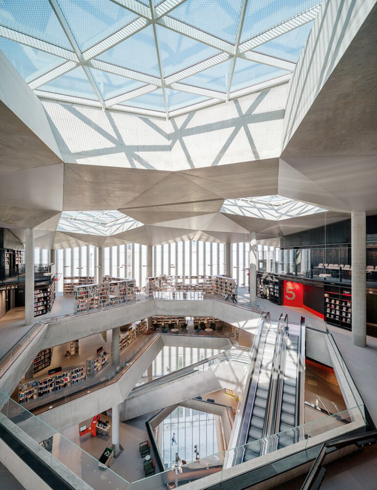 see the 5 best public libraries from around the world in 2021
