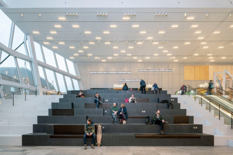 see the 5 best public libraries from around the world in 2021