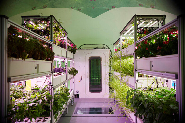 interstellar lab designs self-sustainable biopods with 3DEXPERIENCE