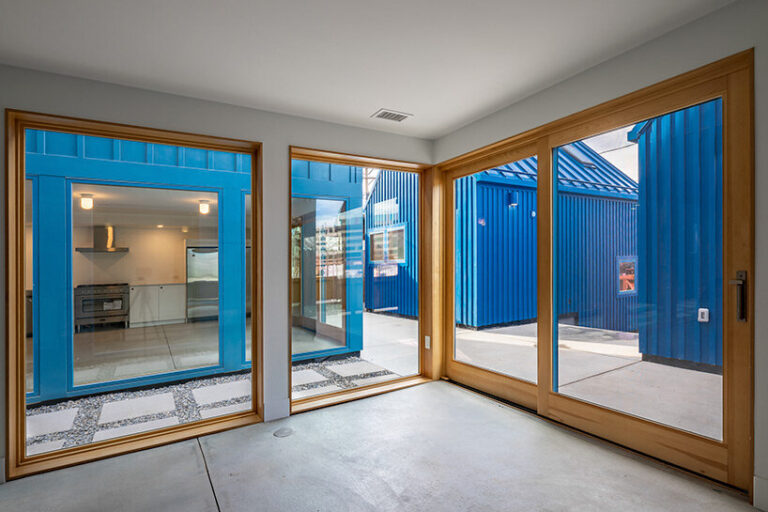 PRODUCTORA builds bright blue residential complex responding to new ...