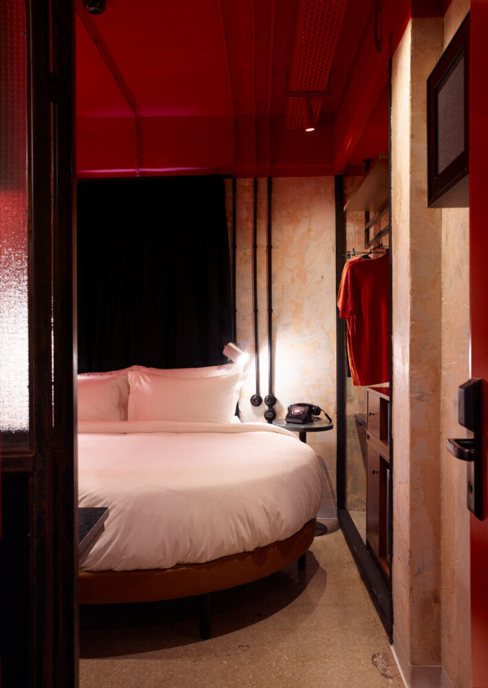 dave red athens: urban hotel with industrial and retro references ...