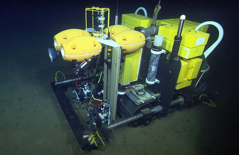 this deep-sea rover is autonomously exploring the mysterious ocean abyss