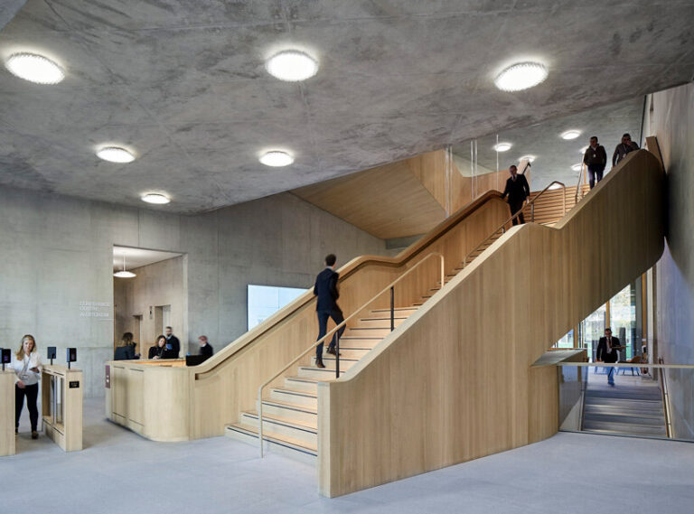 herzog & de meuron completes AstraZeneca's R&D center in the UK as ...