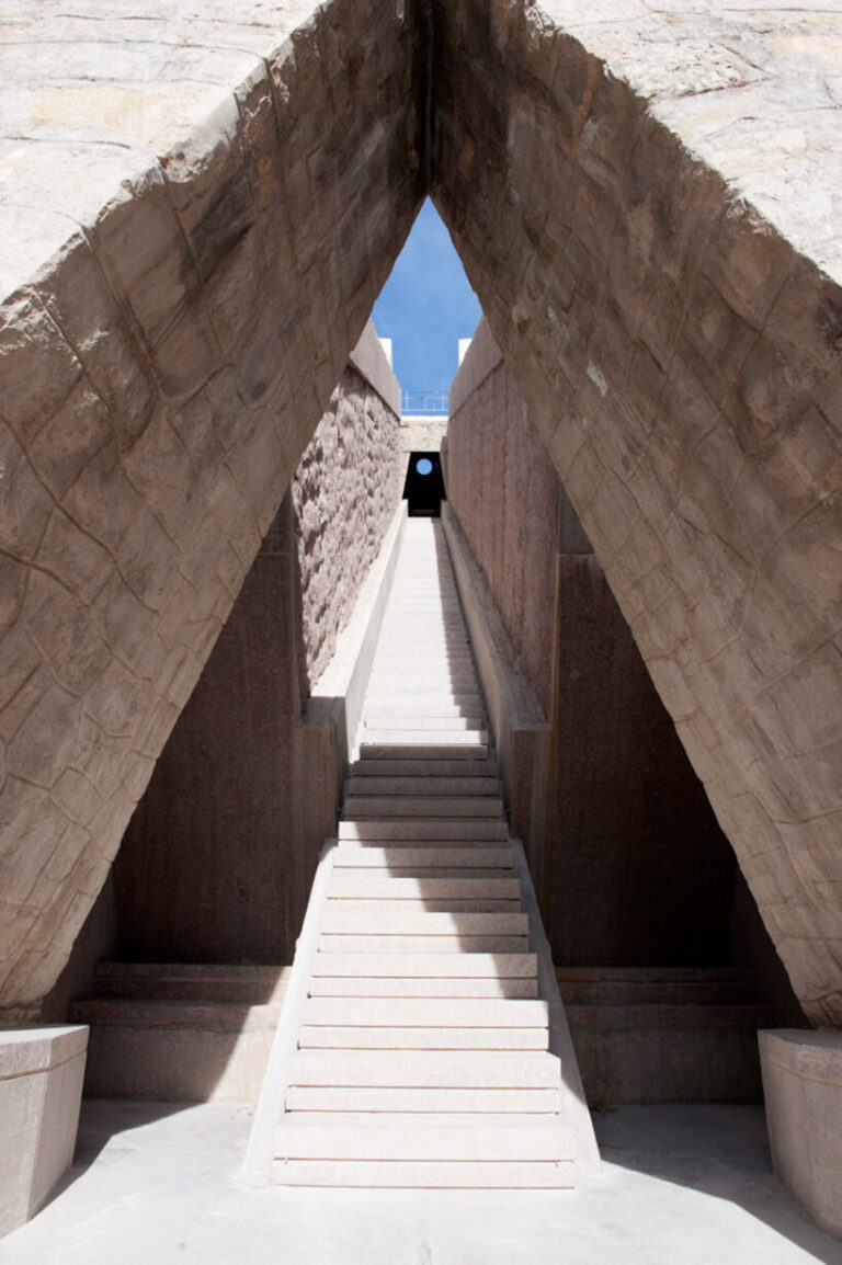 star axis observatory projects cosmic dimensions into human scales