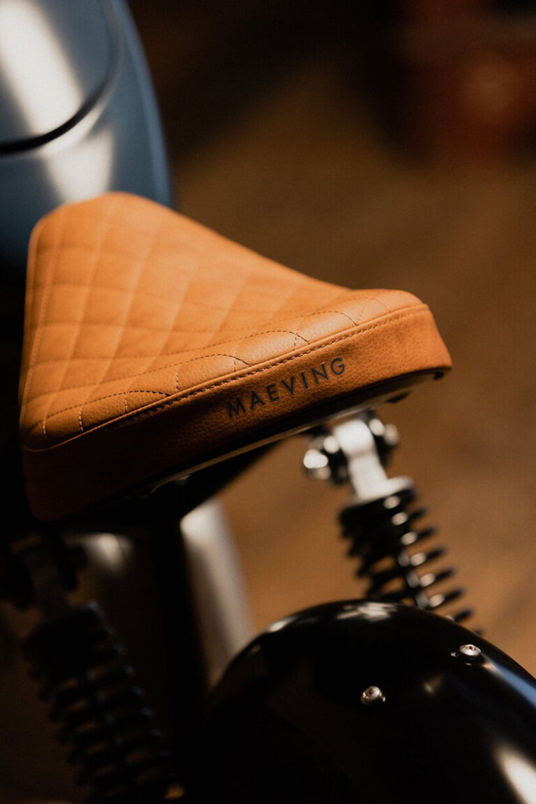 maeving unveils cafe racer-inspired RM1 electric motorcycle