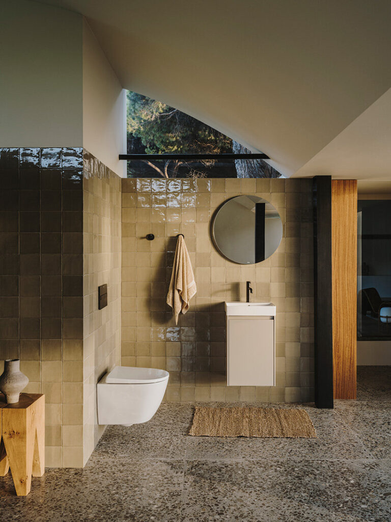 mediterranean lifestyle shapes roca ona complete bathroom collection