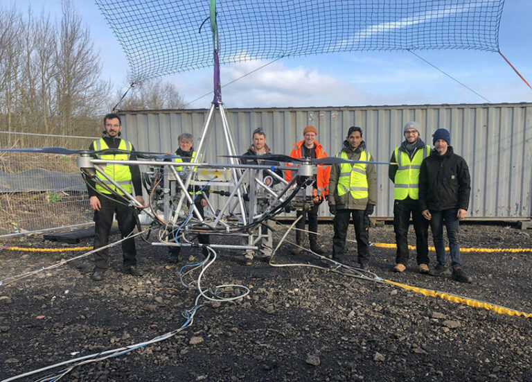 flowcopter, watch world's first hydraulic multicopter taking flight