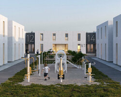 prefab blox home by M3house + UAO creations