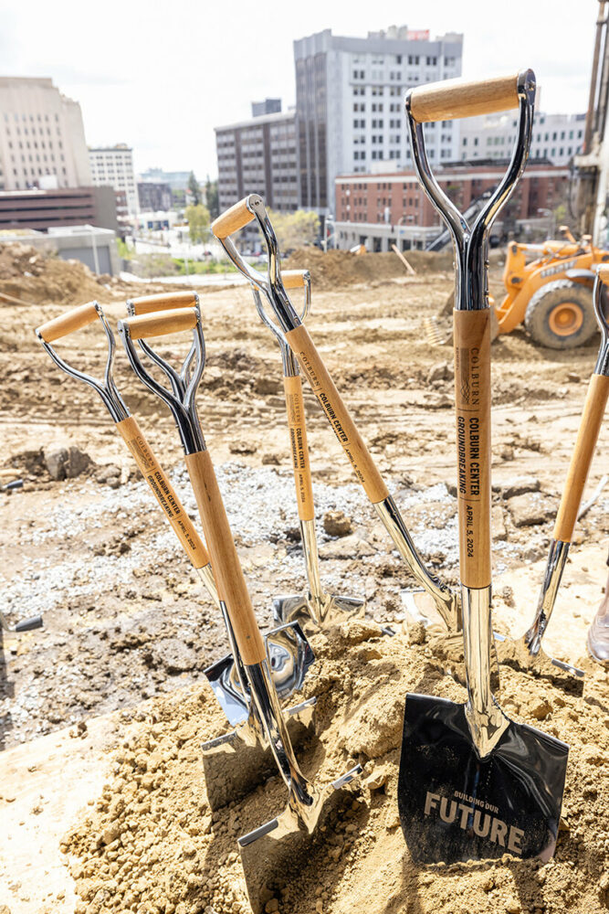 frank gehry designs new center for young artists at LA's colburn school