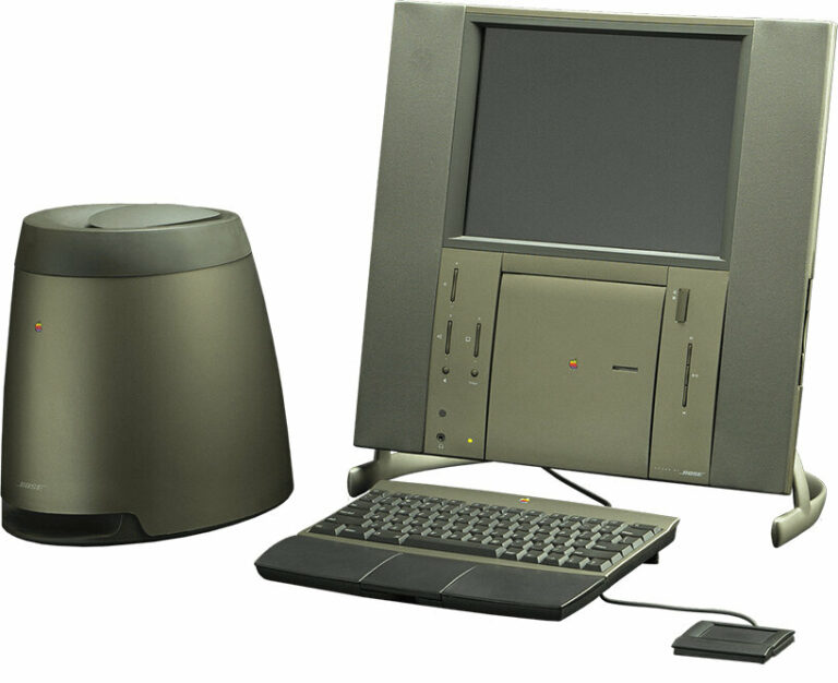 apple museum opens its doors to brand lovers in warsaw