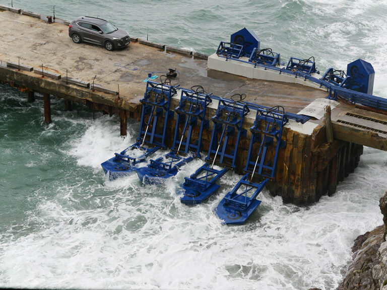 spain's first wave power plant to be installed in the port of adriano ...