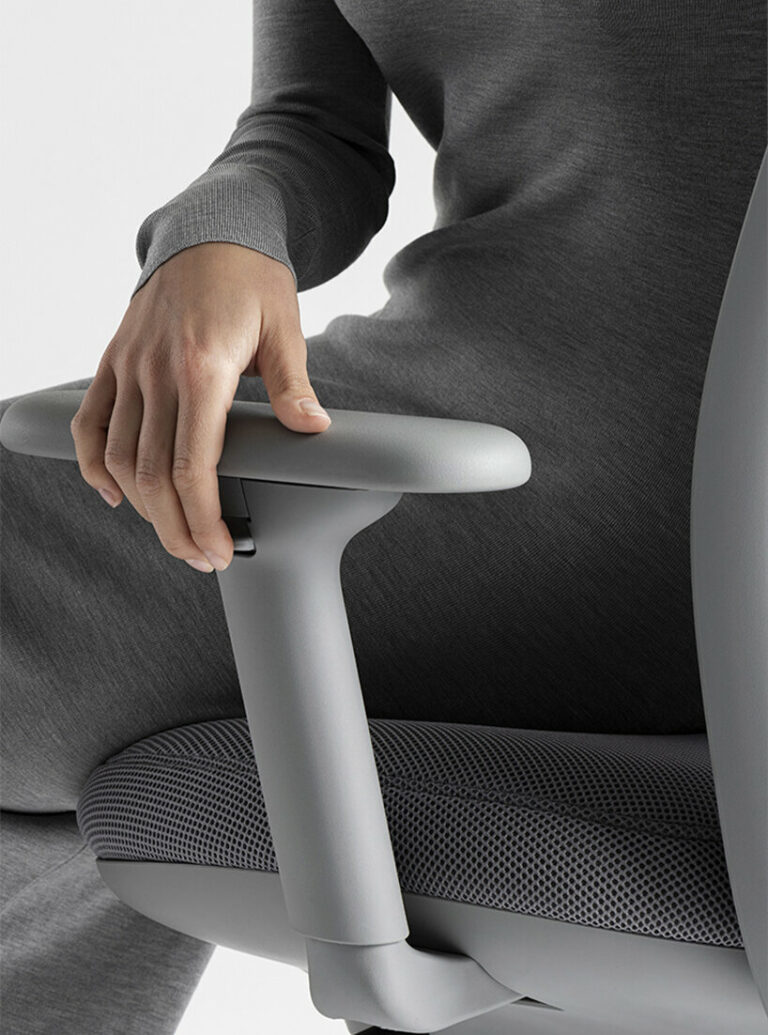 LAYER x allsteel O6 task chair